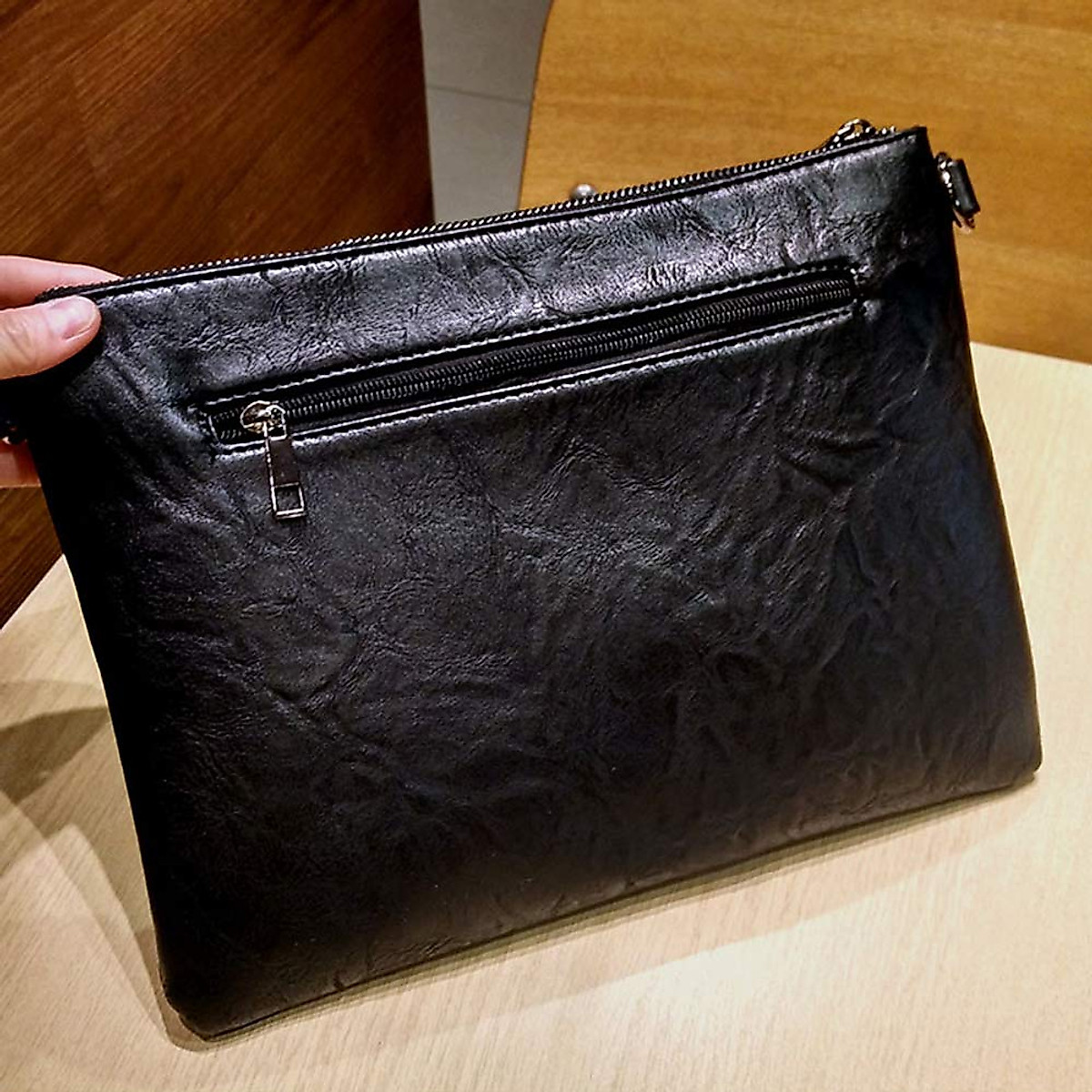 NIGEDU Fashion Rivet Women Envelope Clutch Bag PU Leather Crossbody Messenger Bags Female Shoulder Handbag Wristlet Clutches (Brown)