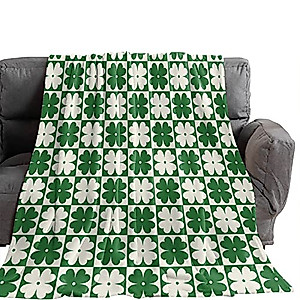 Luxury Extra Soft Throw Blanket St. Patrick's Day Clover Pattern Flannel Fleece Reversible Blankets Weighted Super Warm Cozy Couch Blanket 40x50Inches