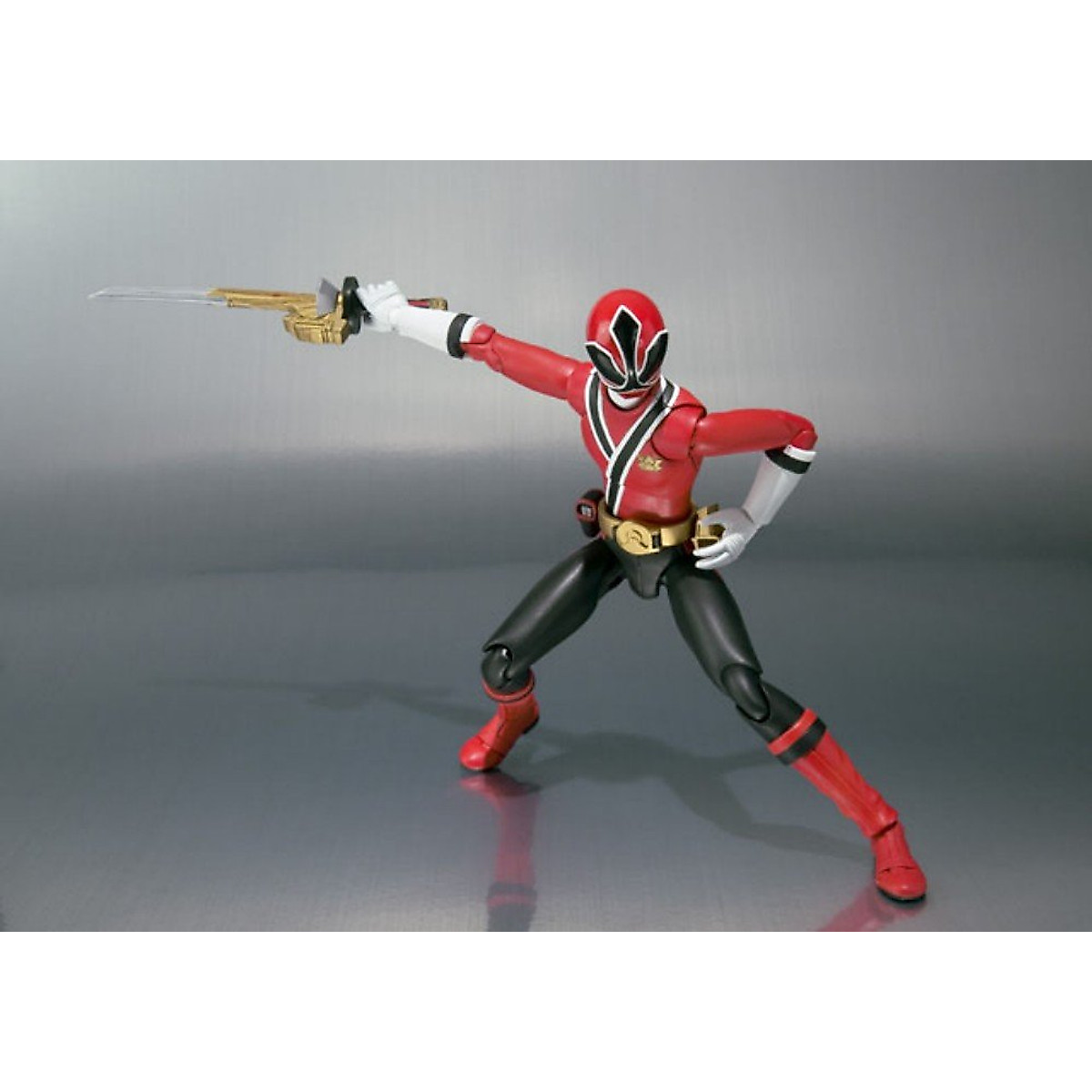 Power Rangers Samurai: Shinken Red Ranger (S.H. Figuarts) Action Figure