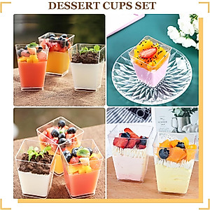 200Pcs Dessert Cups with Spoons 100Pcs 5 OZ Mini Clear Plastic Appetizer Parfait Cup 100 Spoon Small Fruit Ice Cream Mousse Pudding Serving Bowl Shooter for Party Square Wine Shot Glasses Round Goblet