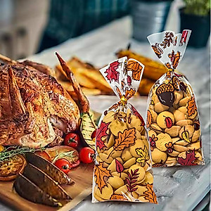 Thanksgiving Treat Bags, Fall Treat Bags, Thanksgiving Candy Bags, Thanksgiving Bags for Goodies, 50 PCS Thanksgiving Cellophane Bags with Ties, Thanksgiving Plastic Bags, Thanksgiving Cello Bags, Thanksgiving Gift Bags for Thanksgiving Day Party Favor Su