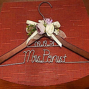Bride Hanger, Wedding Hanger, Wedding Gift, Personalized Bride Hanger, Honor Maid, Bridesmaid, Doctor, Graduation Dress Hanger