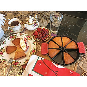 GLOCHYRA Cast iron Cornbread Pan - Wedge Scone Pan for baking - Pre-seasoned Cornbread skillet with dividers 8 section - Completes with silicone handle holder, Spatula