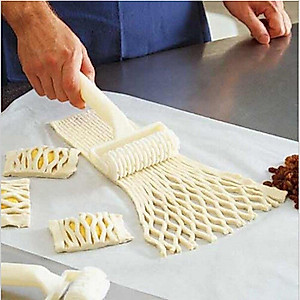 Set of 2 Lattice Roller Cutter Plastic Decorating Rolling Pin Dough Crust Pizza Baking Hobbing Embossing Tool by EORTA for Pastry Pizza Pie Cookie Bread Craft, White