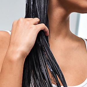 MONAT Studio One Blow Out Cream - Anti Frizz Hair Care/Hair Cream Helps Smooth and Soften Hair While Using Heat Hair Styling Products. Thermal/Heat Protectant For Hair - Net Wt. 118 ml / 4 fl. oz.