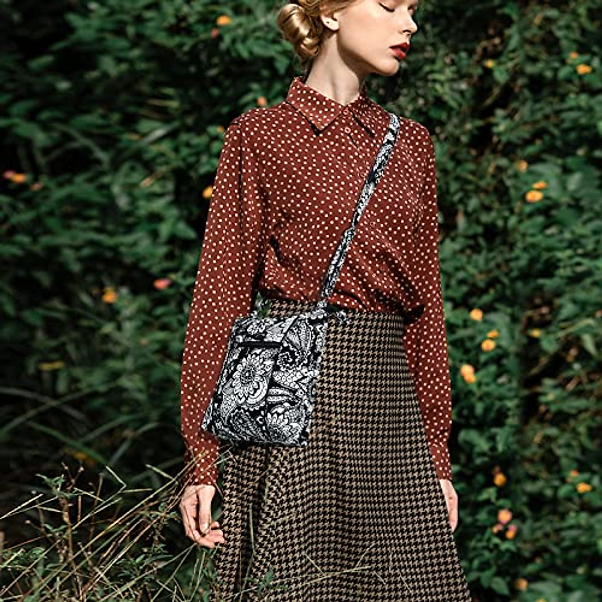 Crossbody Bags for Women Cross Body Purse Handbags Over Shoulder Medium Size Black White