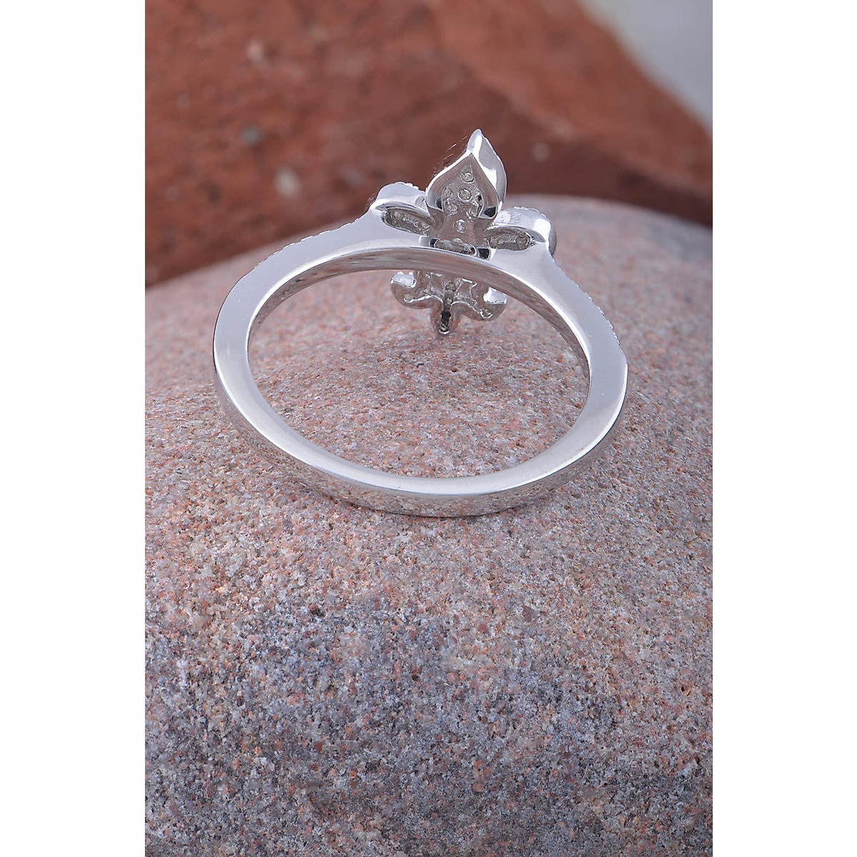 SILVERCLOSEOUT Rhodium Plated Sterling Silver Womens Cz Cubic Zirconia Fleur De Lis Loyalty Ring - Size 6