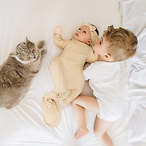 Baby Knotted Gown, Baby Knotted Gown for Newborn, Newborn Gown with Hat Set for Baby Boy Girl, Soft Baby Tie Gown, 0-3 M Light Pink