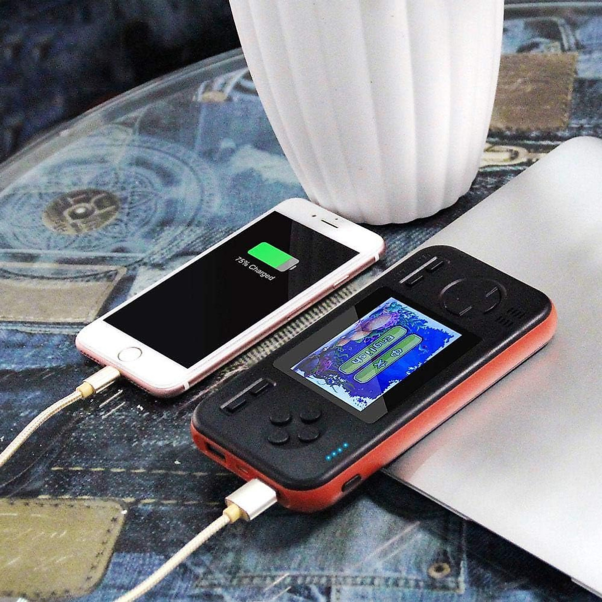 Peedeu Retro Game Console Power Bank,2.8 Inch Handheld Game Console,Mini Video FC PVP Game Player Gameboy 416 Games Travel Portable Gaming System Built-in 8000mah Battery USB C Fast Charging Type C