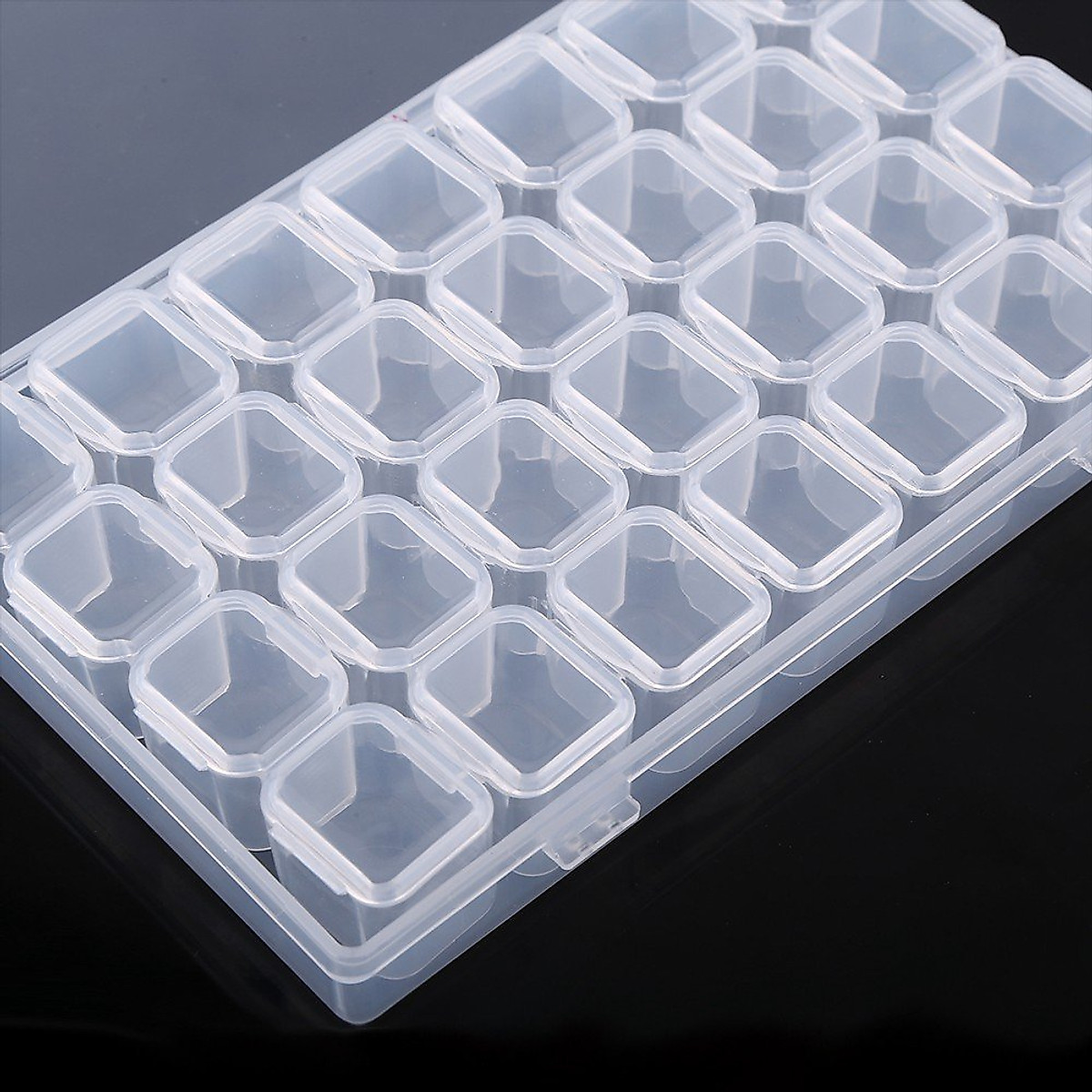 Clear Plastic Jewelry Beads Medicine Pill Box Organizer Storage Container Nail Art Rhinestone Storage Box with Removable Adjustable Dividers Case 28 Grids