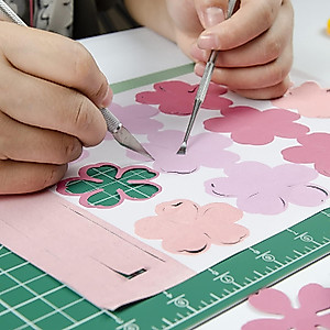 Ecraft Self Healing Sewing Mat - 9" x 12" Double Sided 5-Ply Cutting Mat for Craft, Sewing, Fabric,Quilting,Scrapbooking Project - Rotary Board Mats in Green/Black