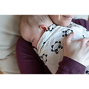 100% Organic Cotton Unisex Muslin Swaddle Blanket for Baby 3 Pack Hypoallergenic Breathable Baby Essentials Registry