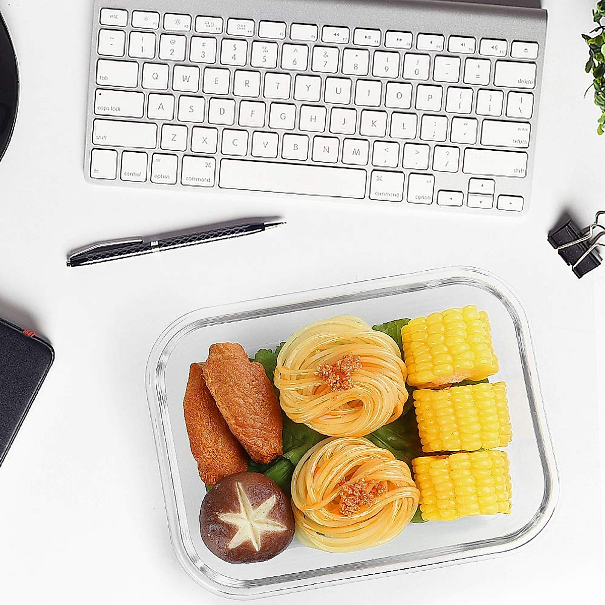 [10-Pack]Glass Meal Prep Containers with Lids, MCIRCO Glass Food Storage Containers with Snap Locking Lids, Airtight Lunch Containers, Microwave, Oven, Freezer and Dishwasher, Green