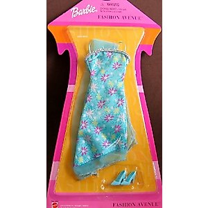 Barbie Fashion Avenue Fashions - Cocktail Dress & More (2002)