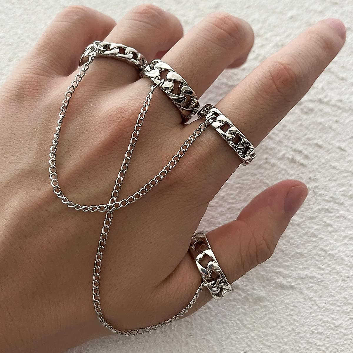 CJIAYUJEW 16PCS Chain Rings Gothic Punk Chain Finger Ring Set for Women Men,Vintage Silver Emo Rings Cross Butterfly Knuckle Ring