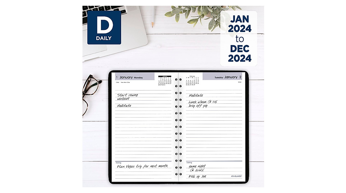 AT-A-GLANCE 2024 Daily Planner - Black 5x8