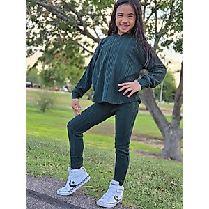 Arshiner Kids Clothing Set 2 Piece Outfits for Girls Rib-Knit Sweatsuits Cute Pullover Sweatshirt and Sweatpants Kids Tracksuits