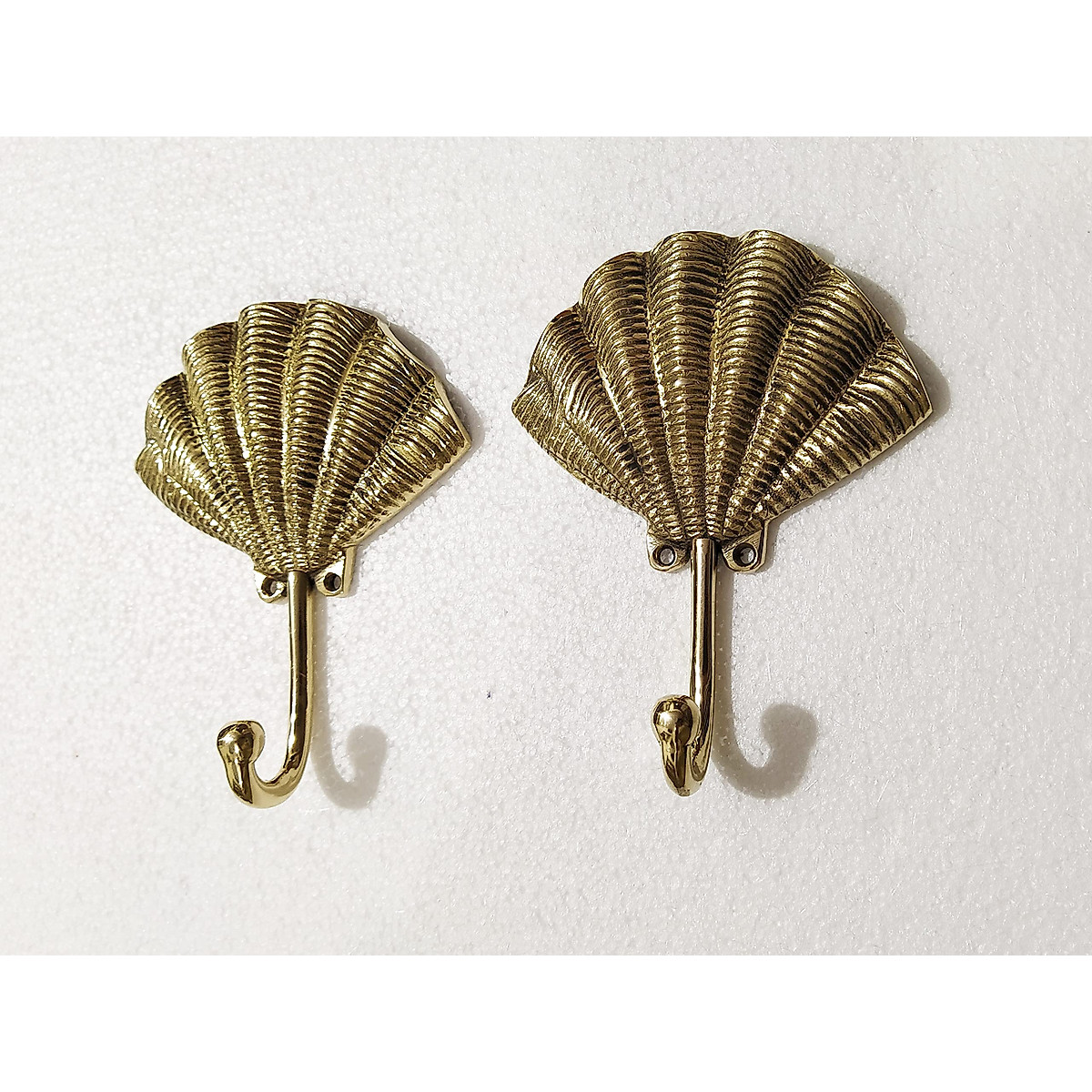 Brass Sea Shell Wall Mount Hooks Set of 2 Pieces Sculpture Unique A Excellent Item for Home | Office | Restaurant Decorative Item Statue Coat Hook by INDIAART12, Height - 13 cm