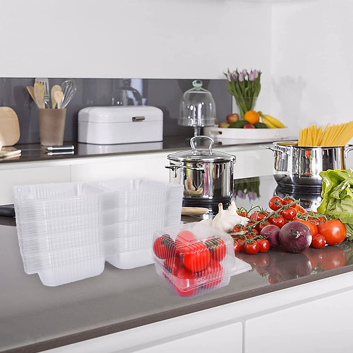 WAQIAGO 100 PCS 5x5 Inch Plastic Clamshell Take Out Tray,Disposable Sturdy Hinged LoafContainers,to go containers Disposable Takeout Box for Salads,Fruit,Hamburgers,Sandwiches,Cupcake