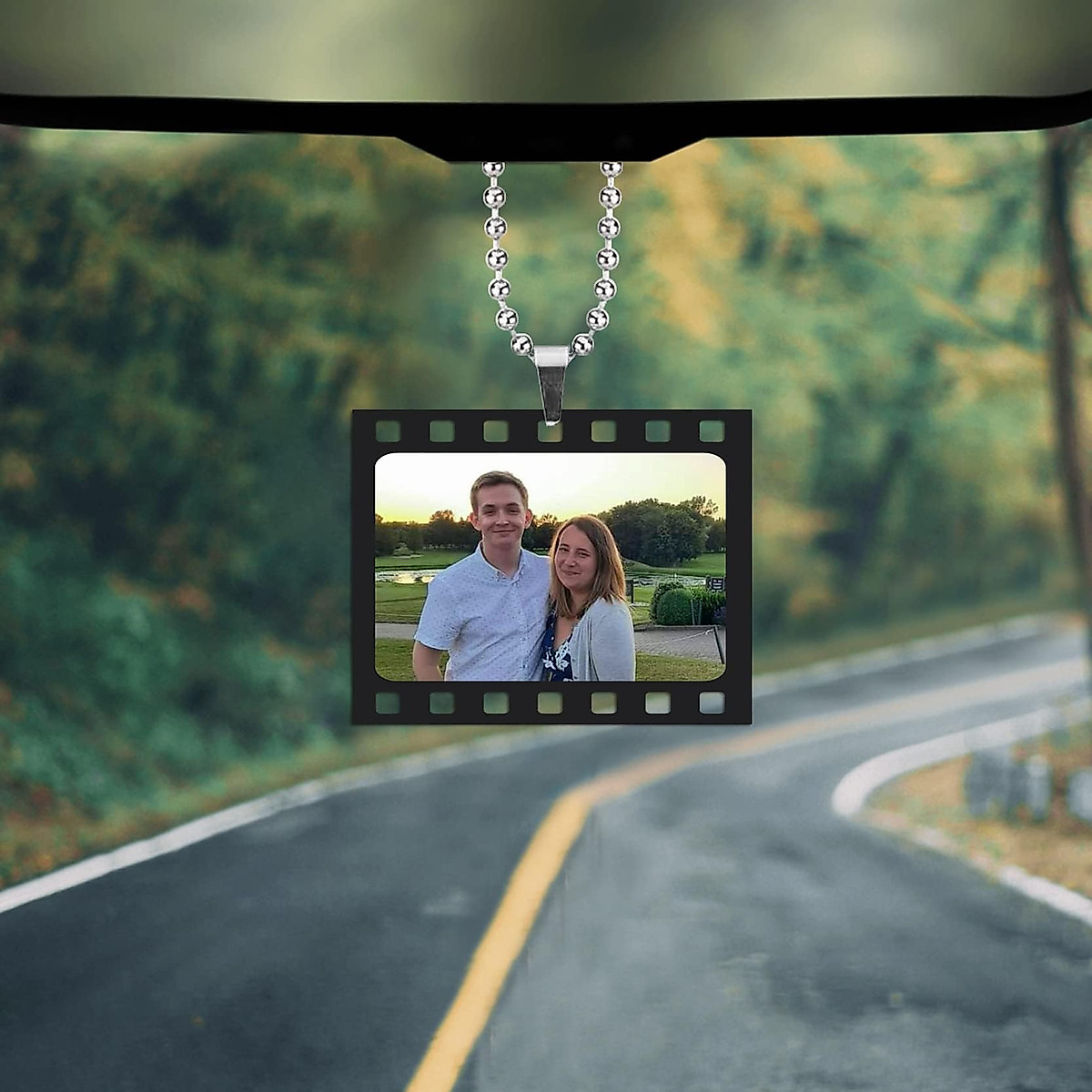 souleather Personalized Acrylic Memory Film Car Pendant, Ideal for Anniversary, Wedding, Birthday, Unisex, Circle, Handmade, Car Decoration