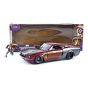 Jada Toys Marvel Guardians of The Galaxy 1:24 1967 Shelby GT500 Die-cast Car with 2.75" Star-Lord Figure
