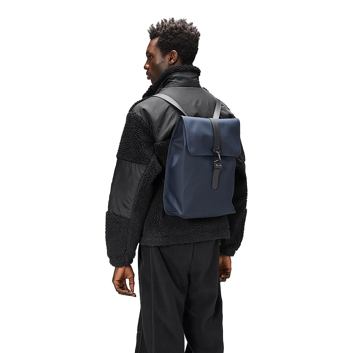 RAINS Rucksack for Men and Women - Waterproof Backpack for Commutes on Bike or Foot (Navy)