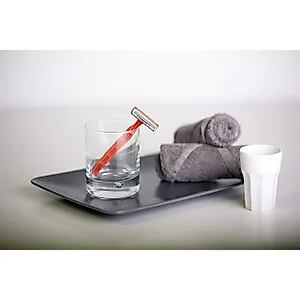 BIC 3 Sensitive, Men's Disposable Razors, Fixed Head Triple Blade for a Close Shave, Bundle of 4 Packs of 4