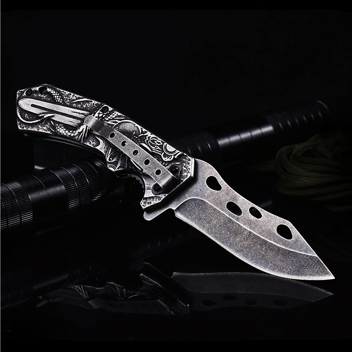 Pocket Knife for Men, Folding Knife With Clip & 3D DRAGON Relief, Embossed Edc Knife For Men Outdoor Survival Camping Hiking hunting