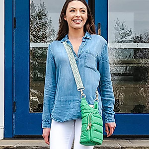 WanderFull Crossbody HydroBag - Water Bottle Holder - Quilted Bottle Bag - Water Bottle Carrier with Strap - Stylish Puffer Tote for Water Bottle (Green with Patterned Strap)