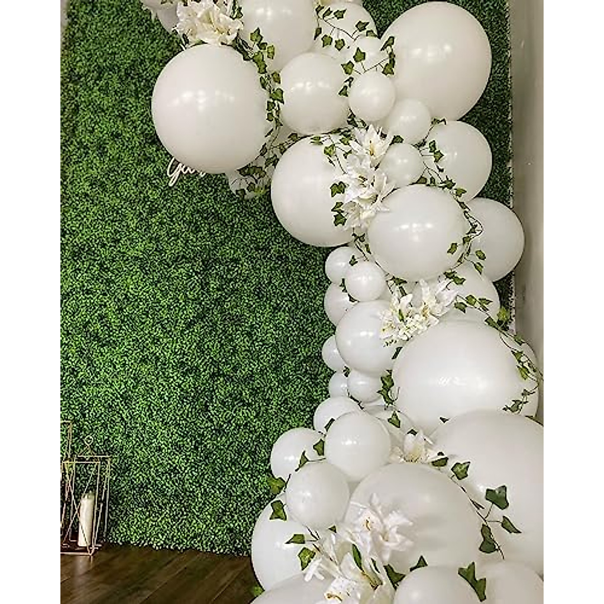 Bezente White Balloons 18 Inch - 30 Pack Large Thick White Balloons Big Round White Latex Balloons for Wedding Baby Shower Anniversary Birthday Party Decorations