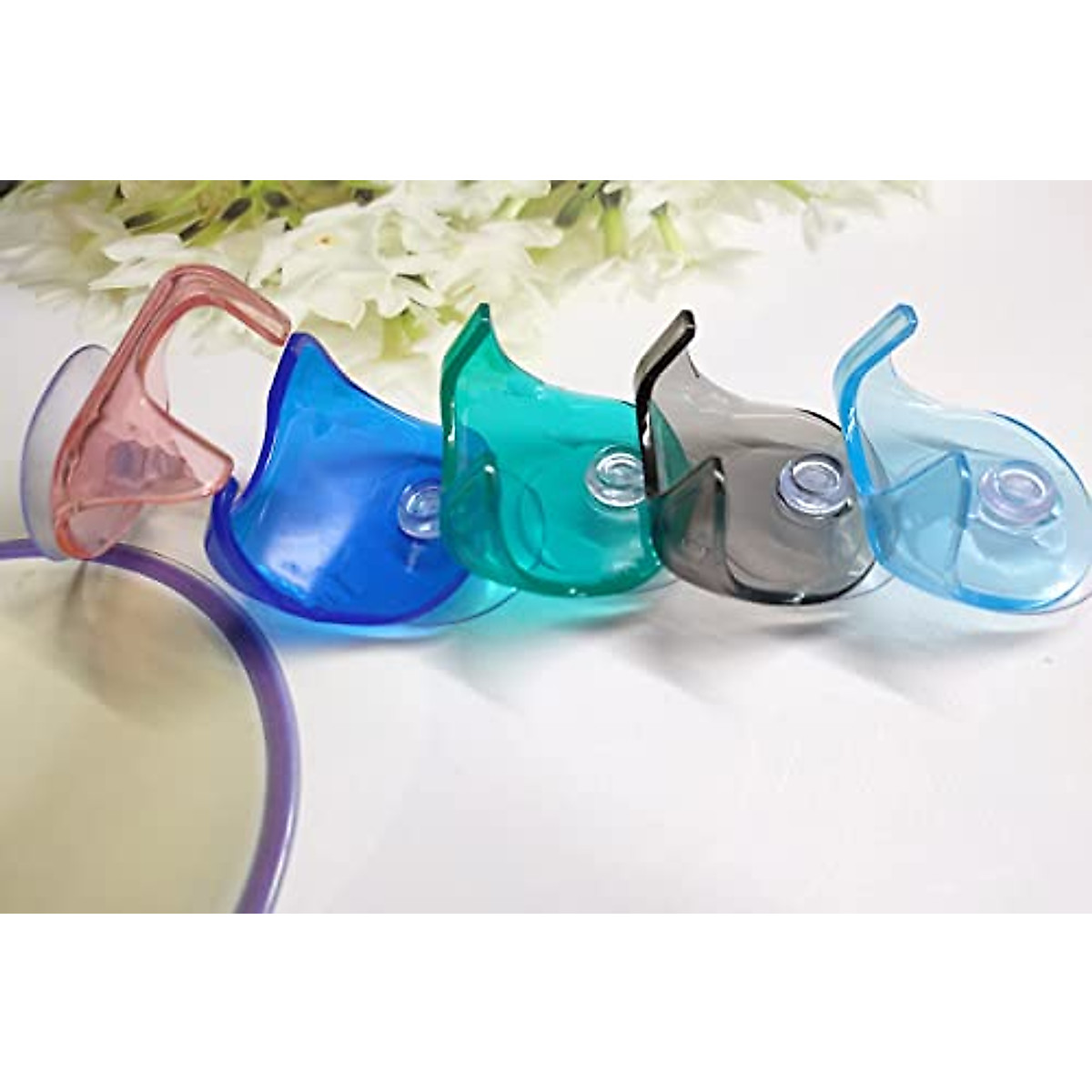 UQUABESO 5 Pieces Razor Holder with Suction Cup, Plastic Waterproof Wall Hanger Stands Shaver Hooks, Razor Holder for Shower Bathroom Kitchen Plug