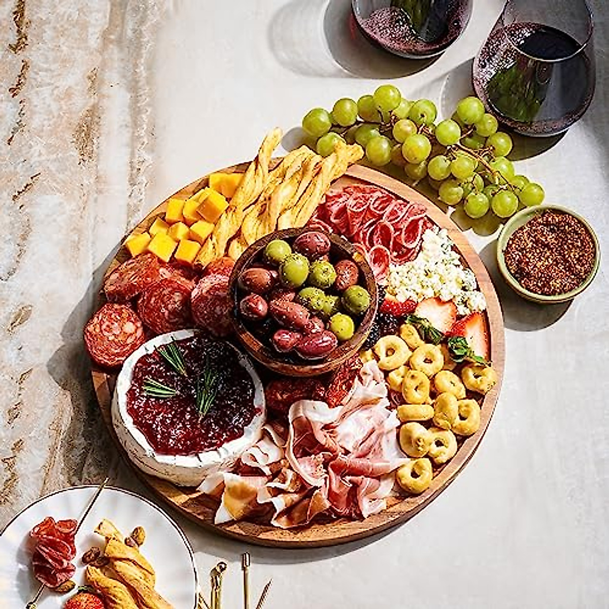 Cake Stand with Acrylic Dome Lid 2-in-1 Multifunctional Round Shatterproof Dessert Table Display Set with Acacia Wood Serving Platter, Veggie Tray, Fruit Bowl, Donut Stand, Nachos Plate by Homesphere