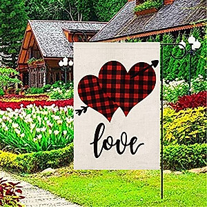 Valentines Day Love Garden Flag Vertical Double Sided Burlap Yard Flags Signs for Valentine’s Day Spring Summer Fall Yard Outdoor Farmhouse Decoration Small