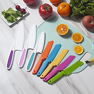 MOTYAWN 8 Pieces Kids Plastic Nylon Cooking Knife Set, Safe Knives for Bread Without BPA,Children's Safe Cooking Chef Nylon Knives for Cooking and Cutting Fruits, Veggies & Cake