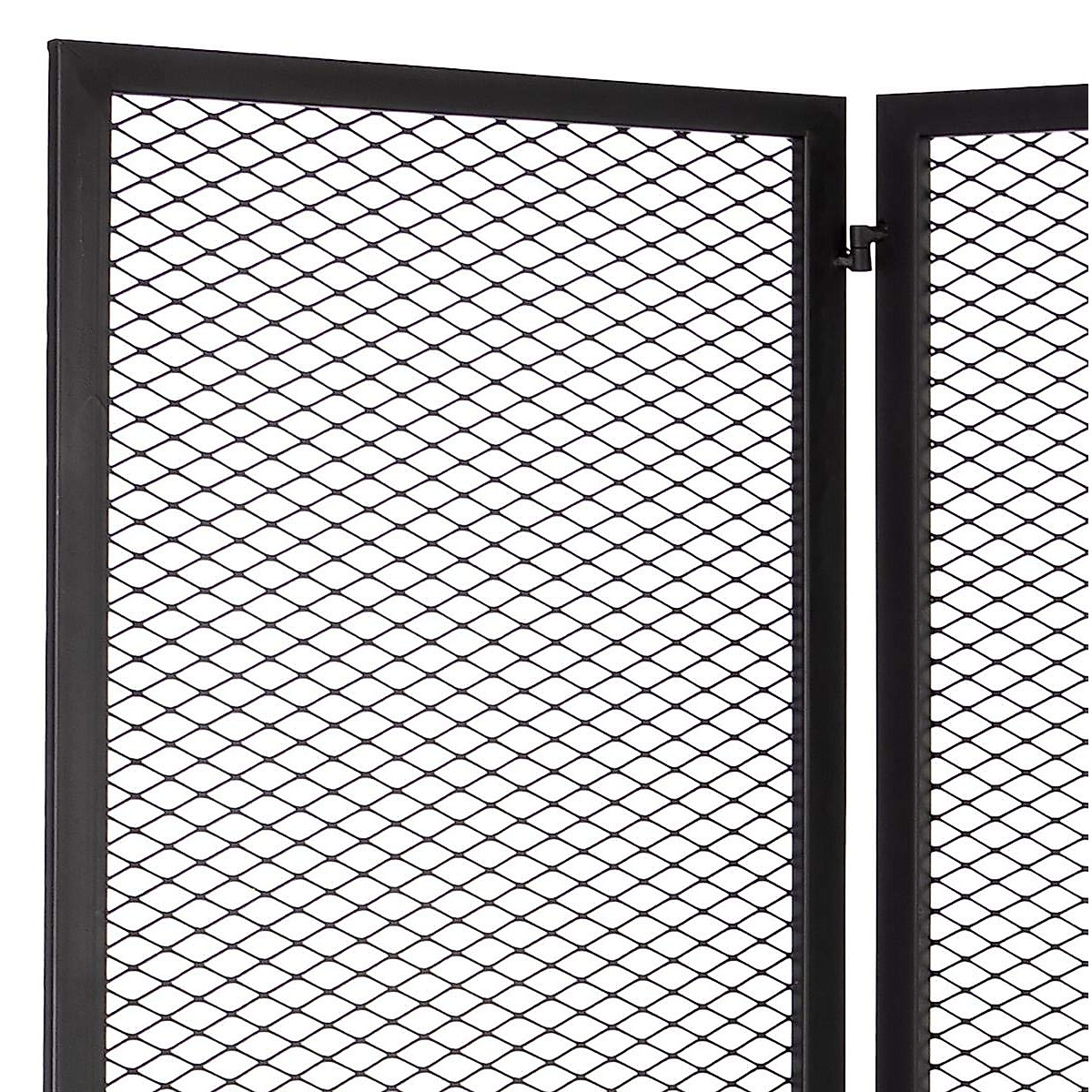 Displays2go Metal Mesh Display Screen, Three Panels, 45" W x 72" H, Iron Mesh Retail - Black (SMMMFSD)