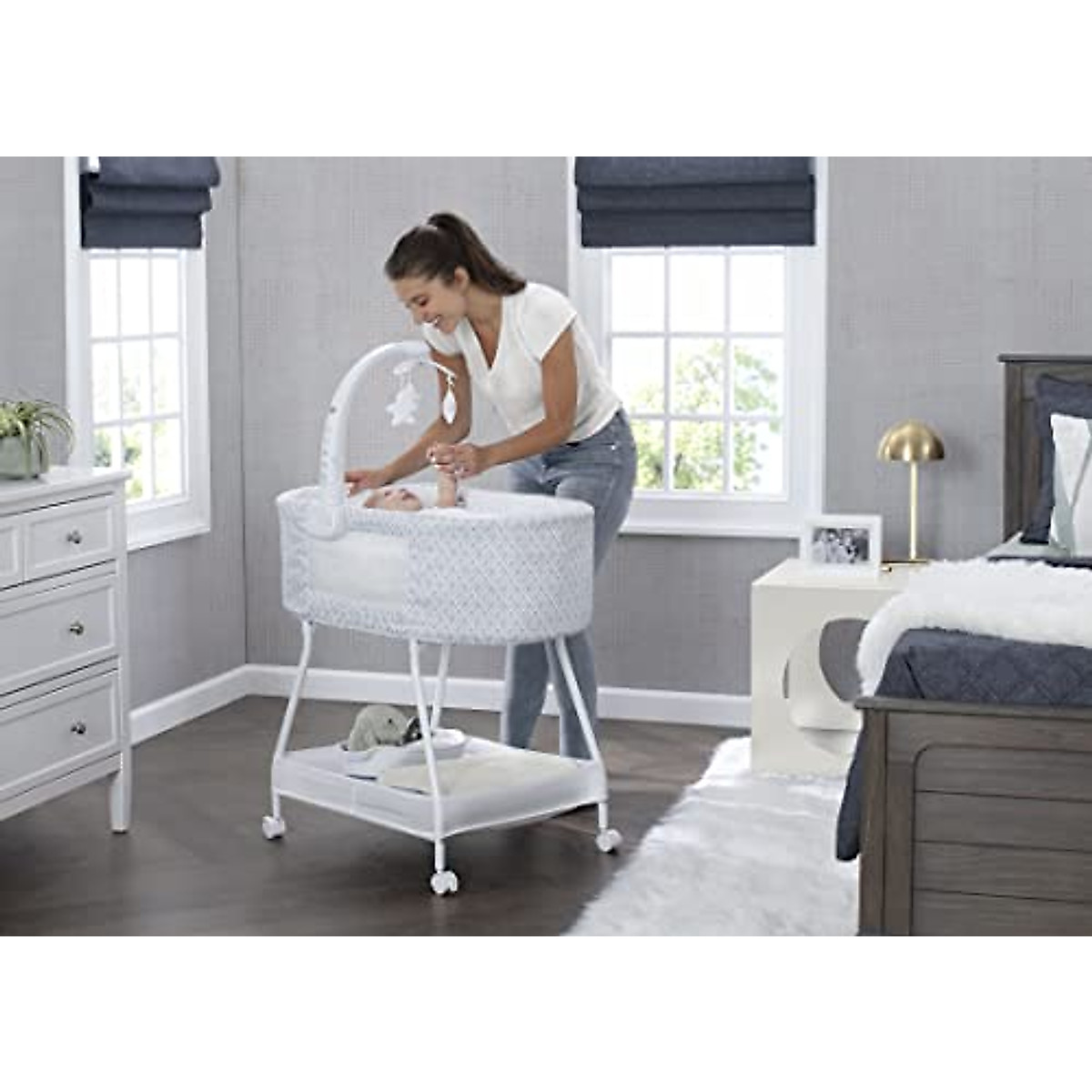 Delta Children Sweet Slumber Bassinet, Garden Path