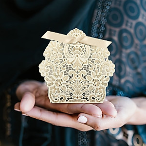 Maykah 50 Packs Candy Boxes for Wedding Favor, Flower Gift Box Candy Box with Ribbons for Bridal Shower Wedding Party Anniversary Favors, Off White