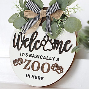 TOARTi 3D Rustic Humorous Front Door Welcome Sign, It's Basically A Zoo In Here, Funny Pet Lover Home Porch Wall Decor, 11.8''x11.8'' Wooden Sign with Black Letters & Bow-knot Wreath