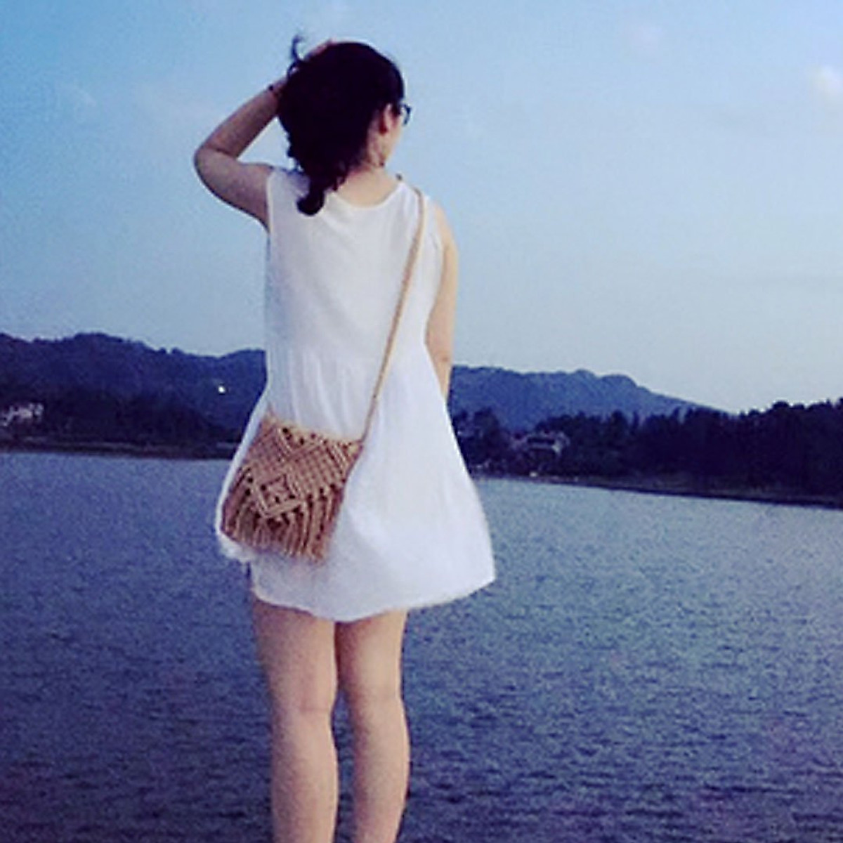 Goclothod Women Crochet Fringed Shoulder Bag Cotton Tassel Crossbody Bag Hippie Beach Purse