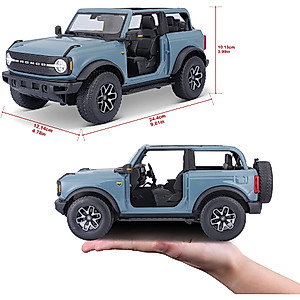 Maisto Diecast Cars 2021 Ford Bronco Badlands Blue Special Edition 1/18 Diecast Model Car by Maisto 31457