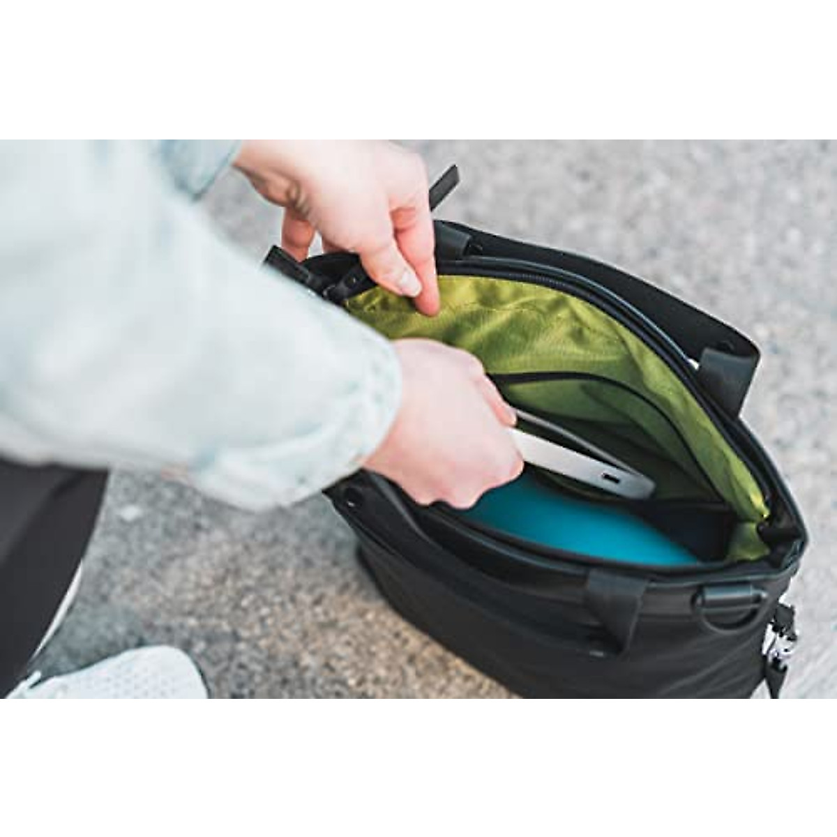 Sherpani Geo, Anti Theft Medium Crossbody Bag, Tote Bag, Travel Bag, Shoulder Bag, Purses for Women (Sterling)