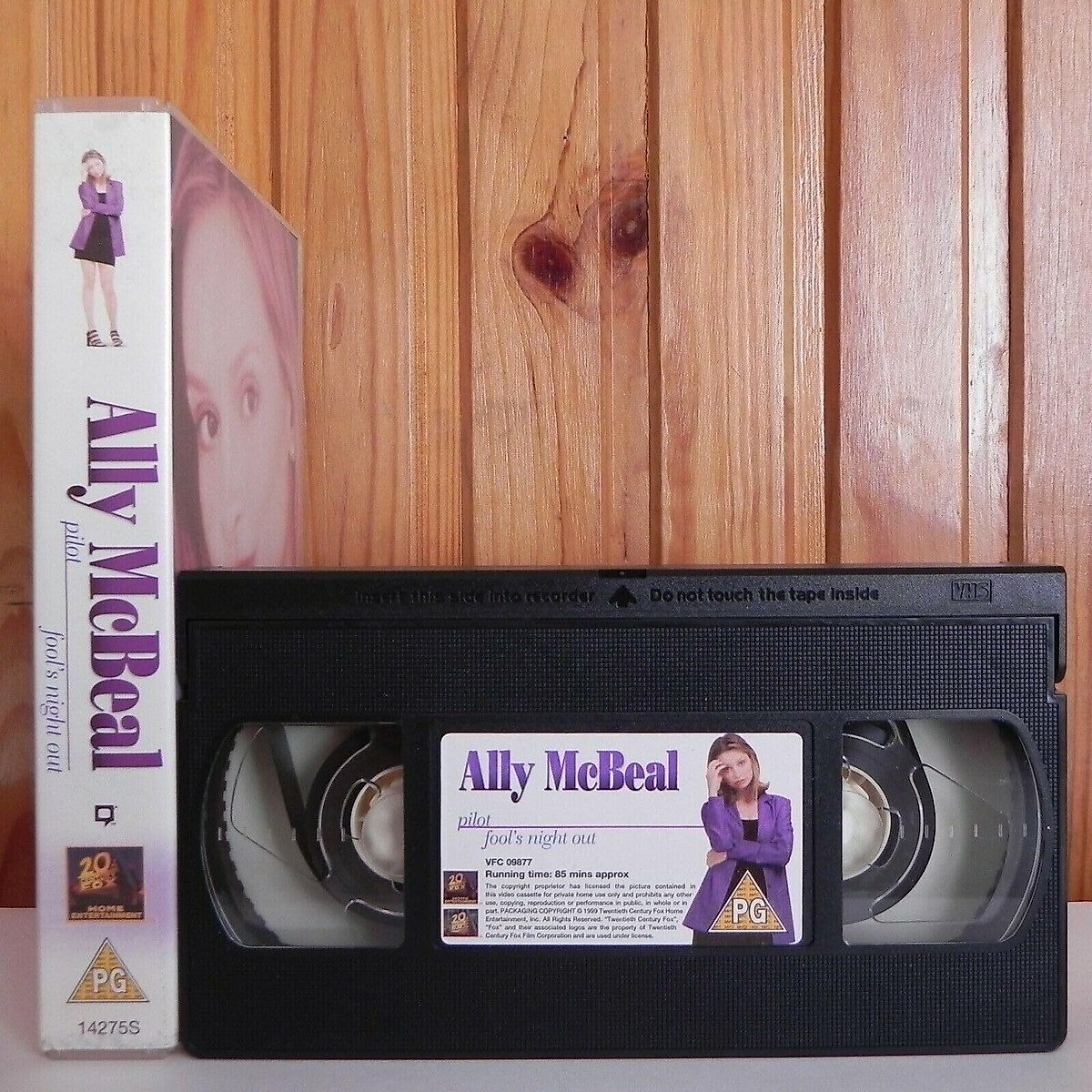 Ally McBeal [VHS]