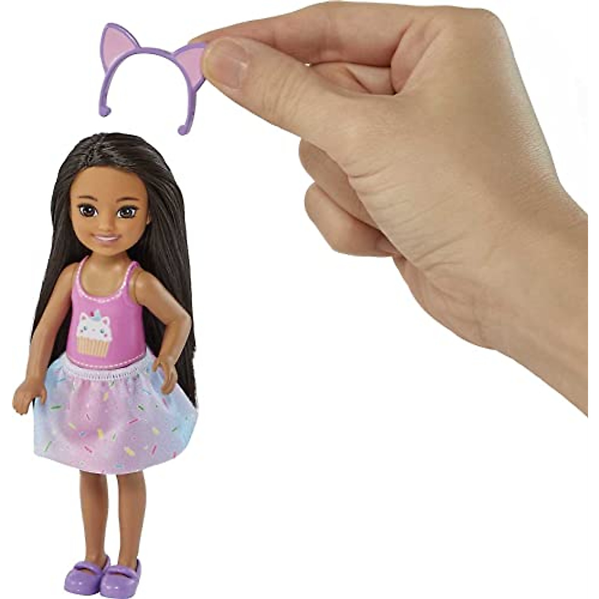 Barbie Chelsea Doll & Accessories, Brunette Doll with Removable Sprinkle-Print Skirt, Kitten, Pet Bed & More