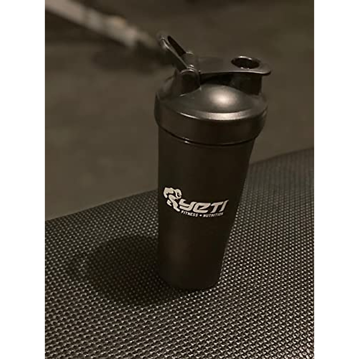 Yeti Fitness & Nutrition Classic Shaker Bottle for Protein Shakes and Pre Workout Drinks | BPA Free | Black