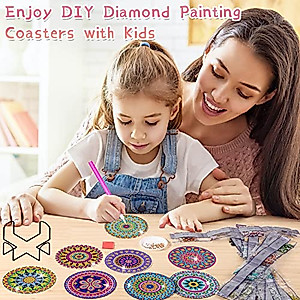 Billbotk Diamond Painting Coasters Kit, 8 Pieces Mandala with Holder, DIY Art for Beginners, Kids