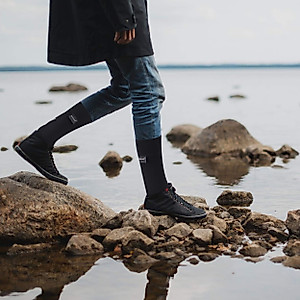 RANDY SUN Waterproof Breathable Merino Wool Lined Socks, Unisex All Climate Outdoor Sport Cushioned Socks for Hiking Trekking Camping Black XS 1 Pair