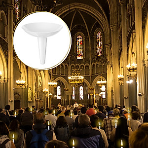 Lemosae 100 Pcs Candlelight Service Bulk, Church Vigil Plastic Candle Holders, Candlelight Service Drip Protectors Convenient for Church, Vigil, Memorial, Christmas Eve, Wedding, Party Candles