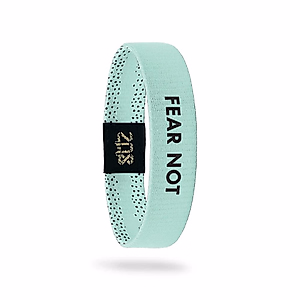 ZOX Bracelets — Fear Not | Stretchy Elastic Band with Motivational Affirmations and Beautiful Artwork, Great Wristband Gift for Men & Women of All Ages (Medium)