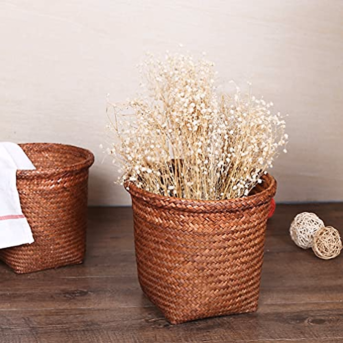Toyvian Kitchen Rubbish Box Woven Basket Trash Can， 1Pc Rattan Storage Basket Wastebasket Garbage Bin for Home Bathroom Kitchens Office- 24X24X24CM Bedroom Wastebasket