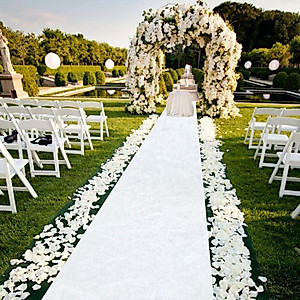 ROMANKAS White Aisle Runner for Wedding Ceremony Velvet Aisle Runner Rug 5x20FT Carpet Runner for Parties Wedding Carpet Runner Runway Rug Rustic Walkway Rug for Hallway Prom Party Aisle Ornament